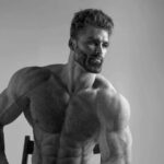 GIGACHADとは？意味｜元ネタはmemeで誰？｜使い方・類義語も解説